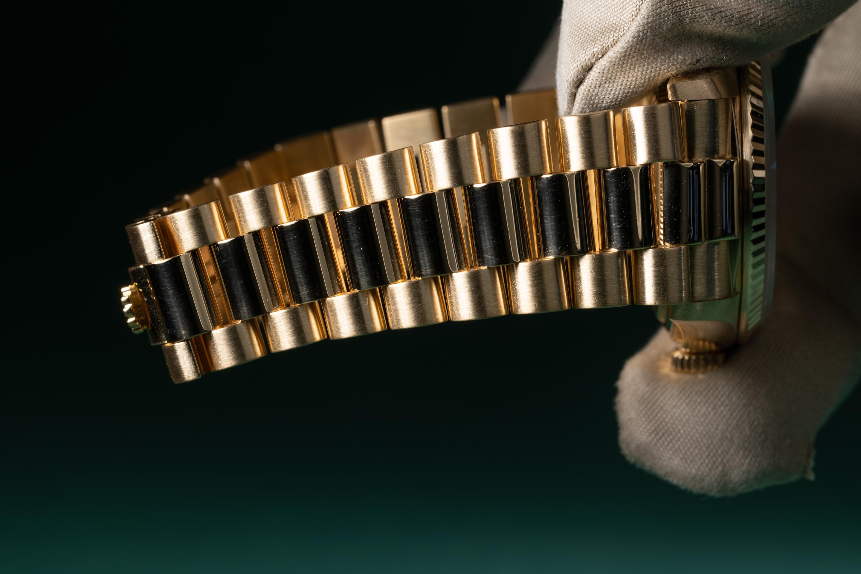 FS: 1987 Rolex 18K YG Day-Date 18038 Champagne Dial - Rolex Forums ...
